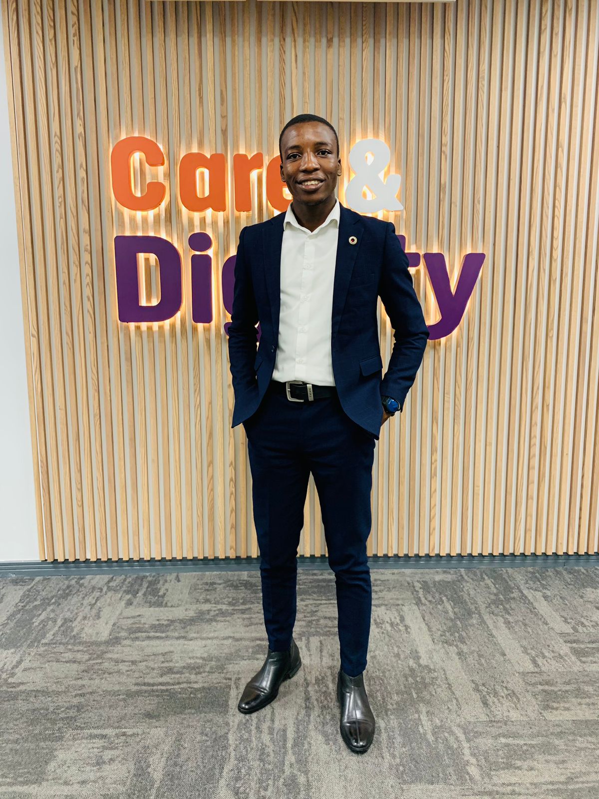 Mphikeleli's Web-Profile